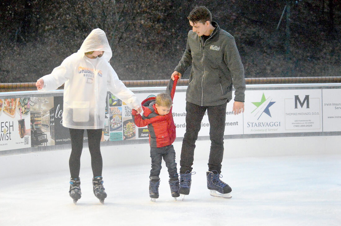 Permanent ice rink gives Steubenville a new, long-awaited, winter ...